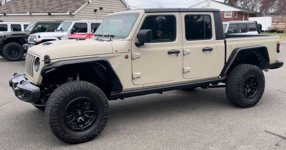 Nitto Ridge Grappler 35 x 12.50 r17 for $800 in Mount Airy, MD | For ...