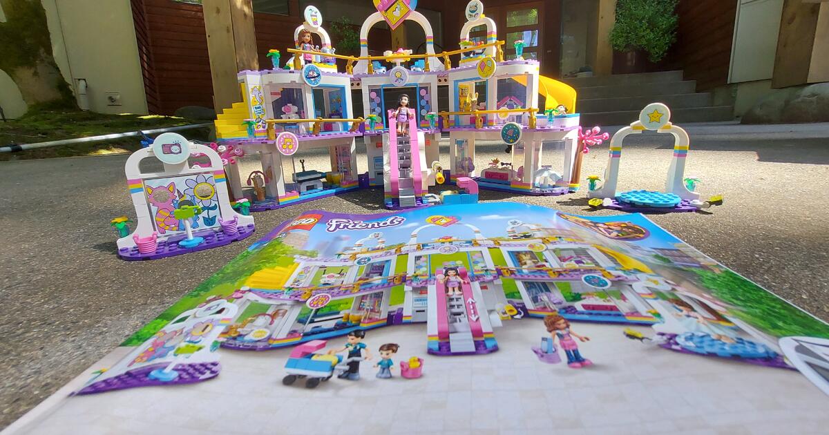 6 legos kits - individually bagged and with manual - plus more kits for ...