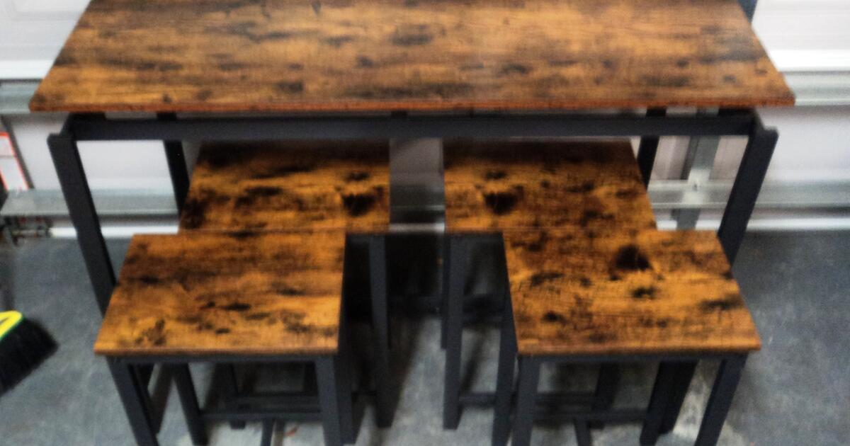 Metal Frame Counter Height Table with 4 Stools for $75 in Lakewood ...