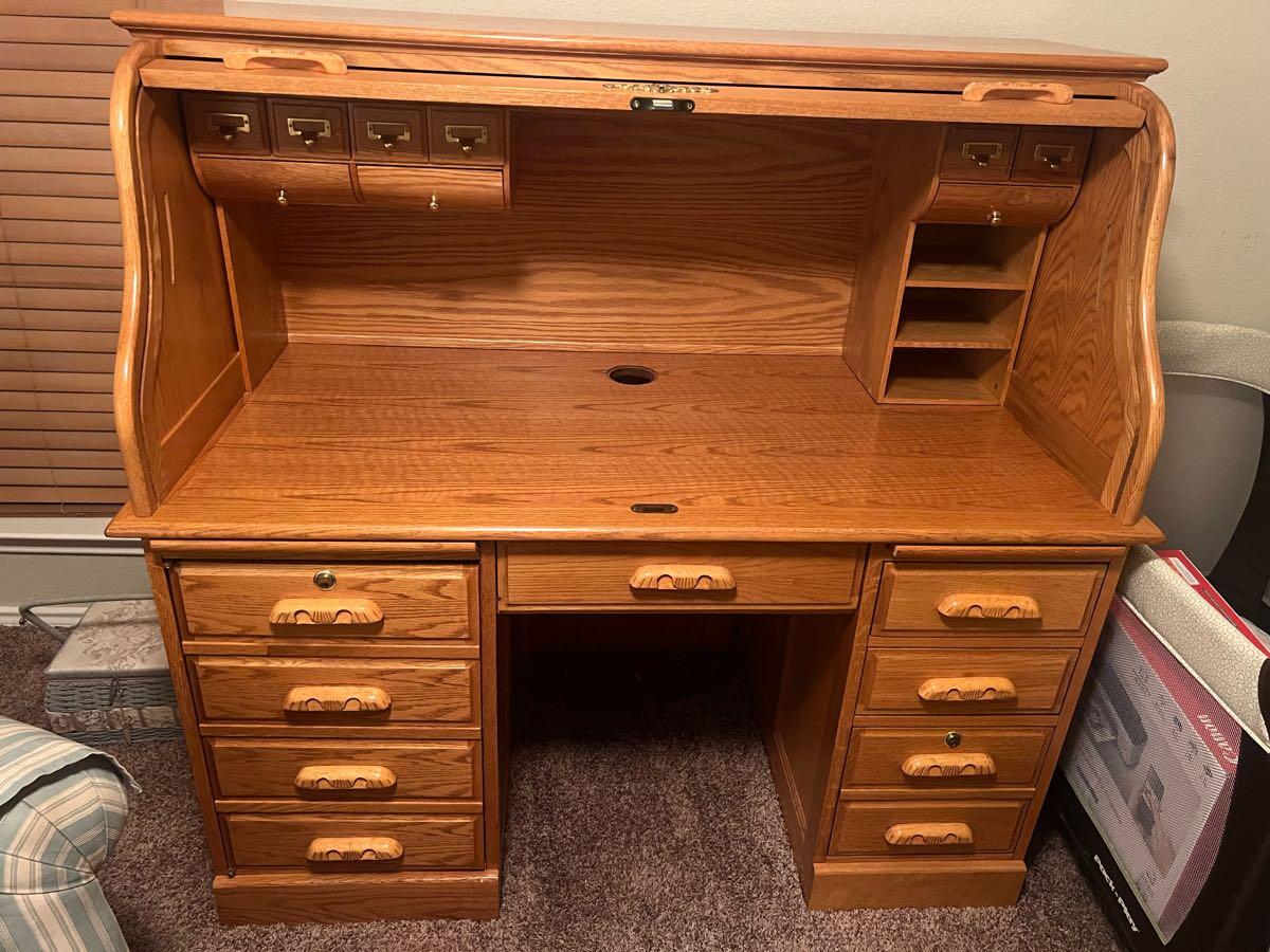 Solid oak roll up desk for $140 in Mesquite, TX | For Sale & Free ...