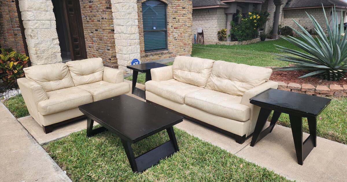 Living room Set. in Brownsville, TX | For Sale & Free — Nextdoor