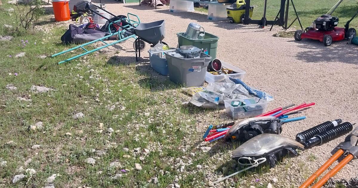 Large Garage Sale- River Mountain Ranch in Boerne, TX | For Sale & Free ...