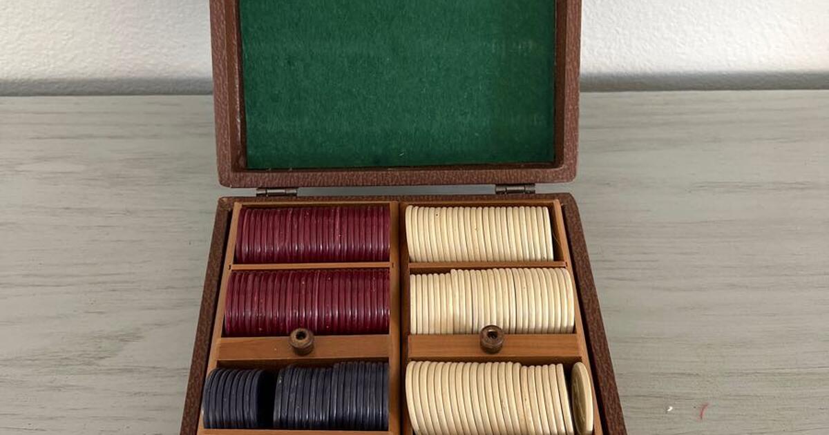 Poker Set for Free in Highlands Ranch, CO | Finds — Nextdoor