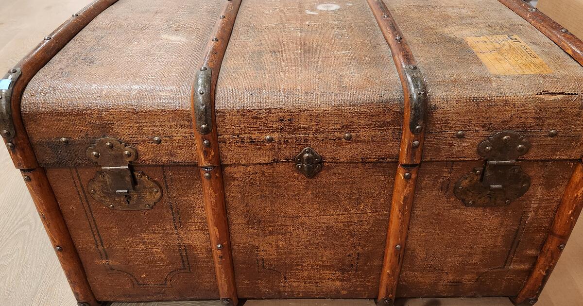 Beautiful antique full size trunk with brass hardware / leather straps ...
