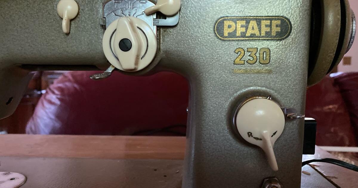 Pfaff 230 vintage sewing machine in cabinet for $190 in Elkhorn, WI ...