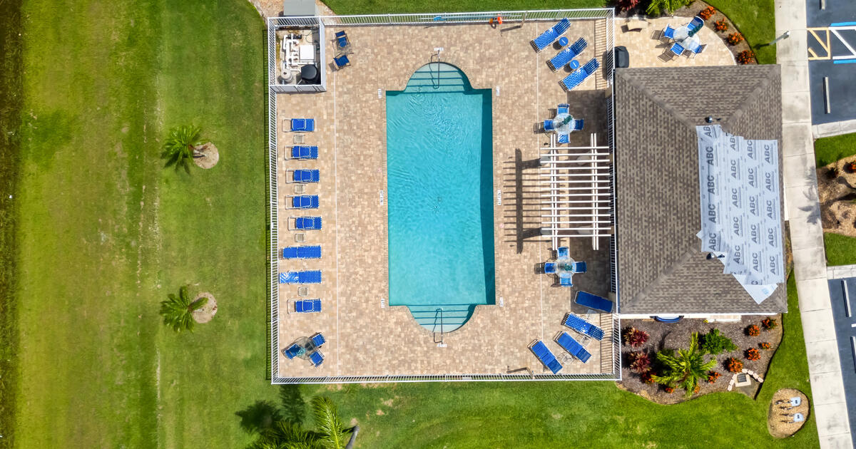 First floor Condo 2/2/carport next to pool w/lake view for $275000 in ...