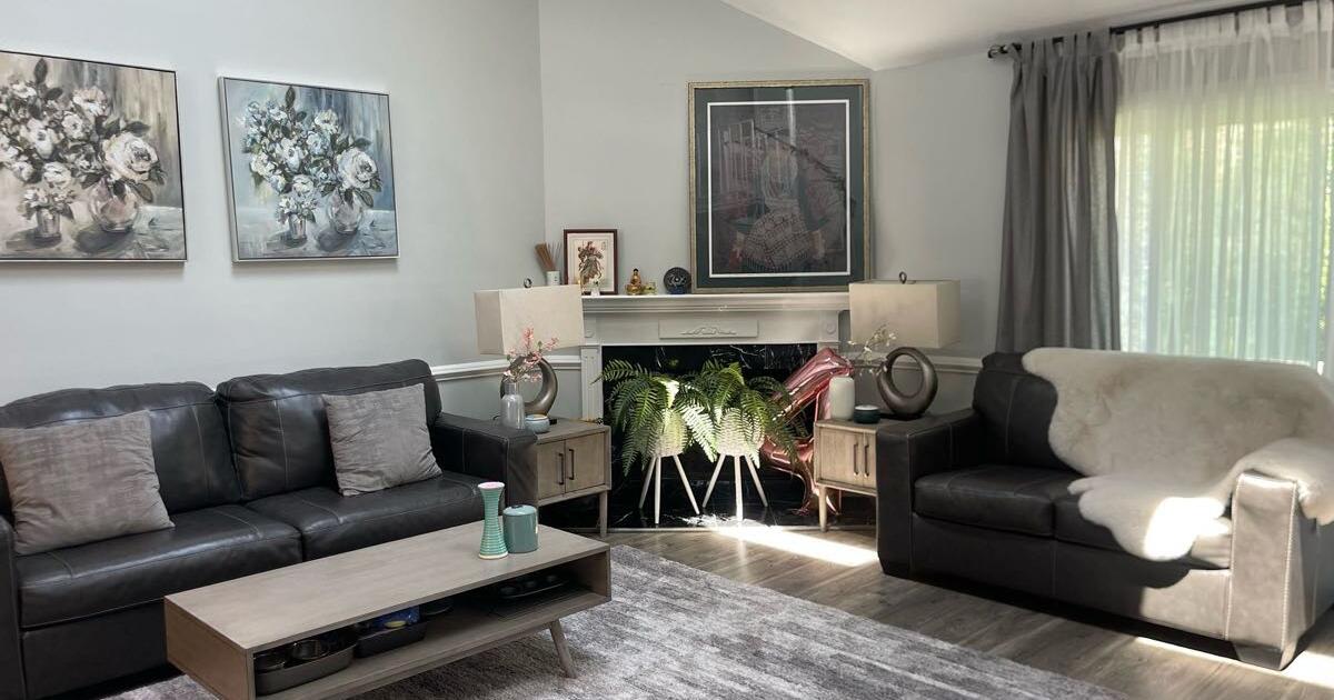 Very good condition townhouse for rent, many upgrades, reasonable price,super clean for Free in ...