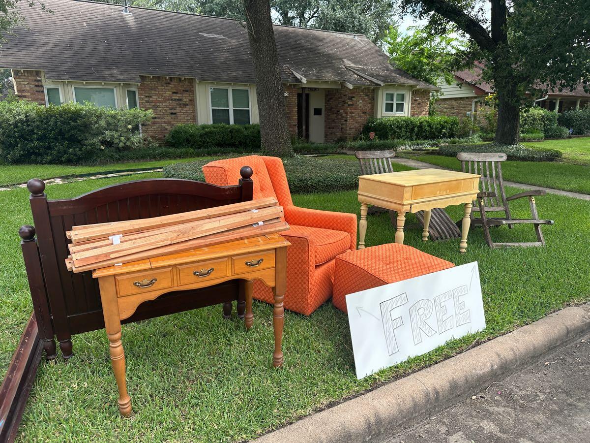 Free Finds in Houston, TX | For Sale & Free — Nextdoor