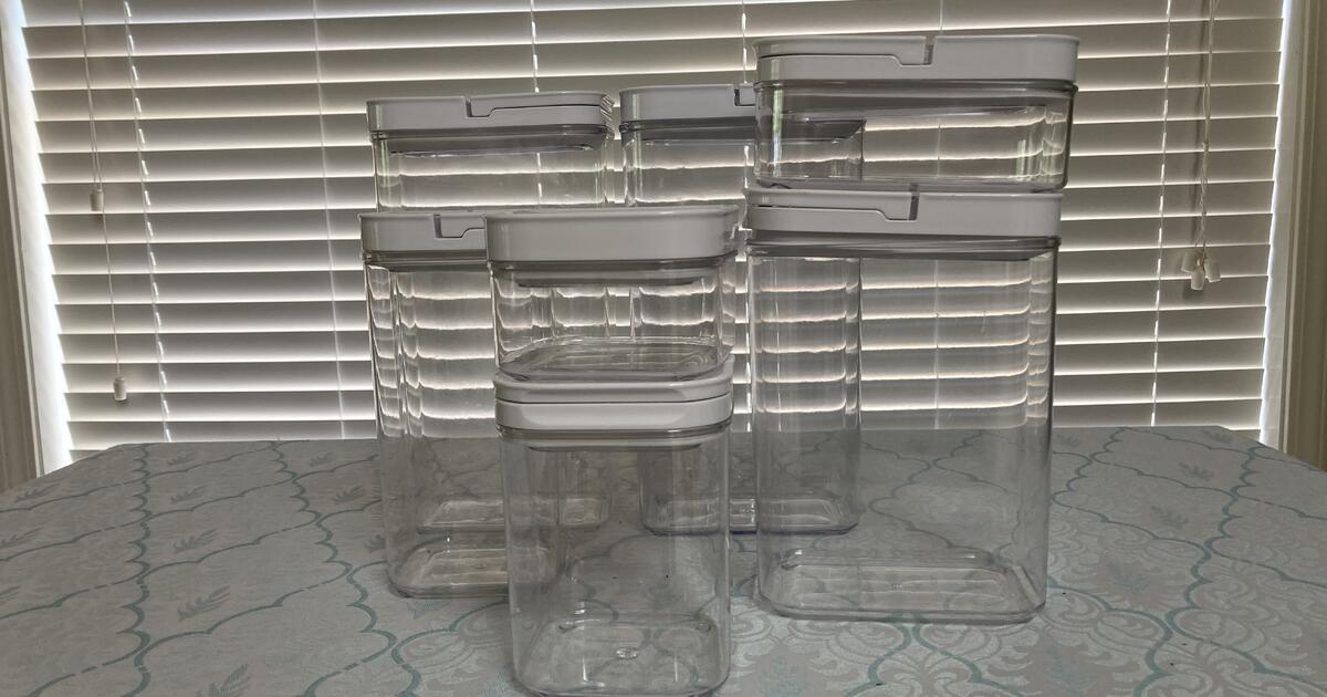 8 piece Flip top storage containers for $10 in Hot Springs Village, AR ...