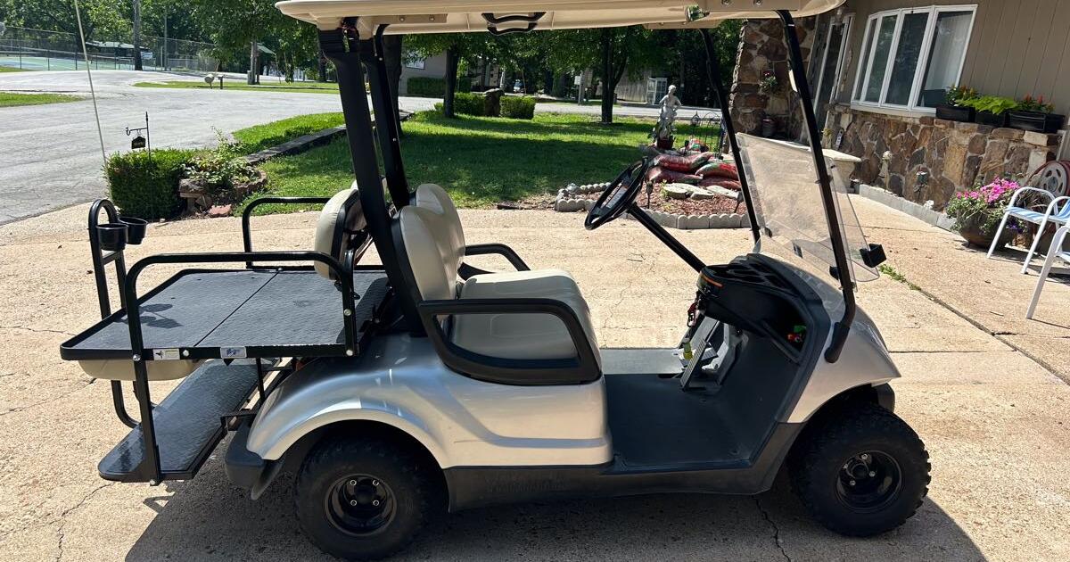 Yamaha Golf Cart - call 760-776-8141 off road tires for $6200 in ...