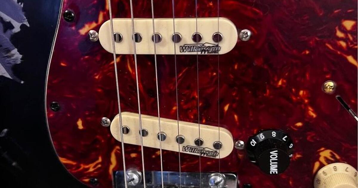 EPIPHONE S-300 Upgrade Custom *MUST PLAY IT. Plays like a pure American ...