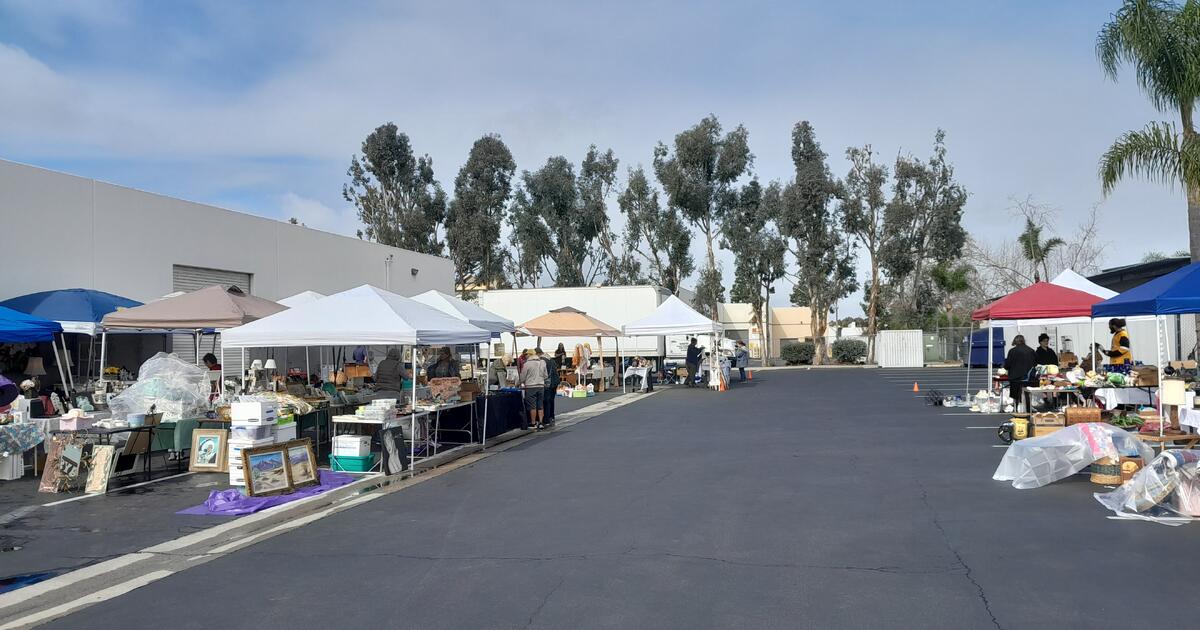 San Marcos Antique Village Flea Market for Free in San Diego, CA | For ...