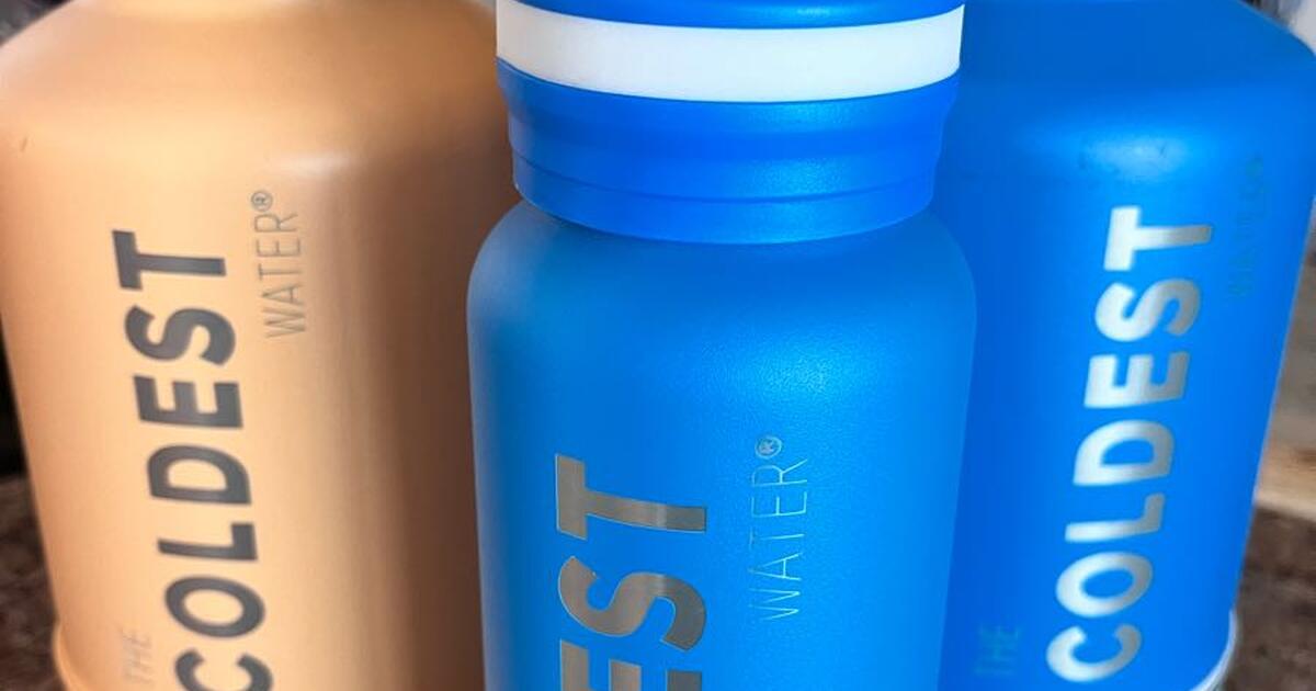 Brand new Insulated coldest water bottles and reusable ice wraps for ...