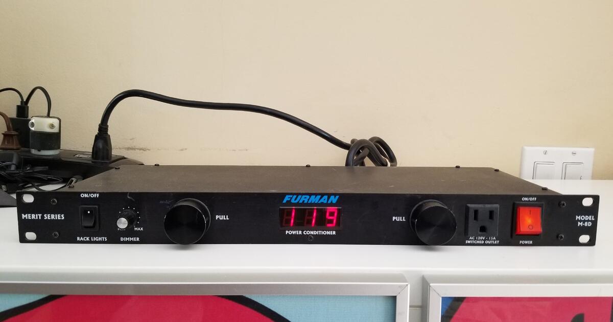 Furman Power Conditioner Model M 8d Merit Series For 50 In Los Angeles