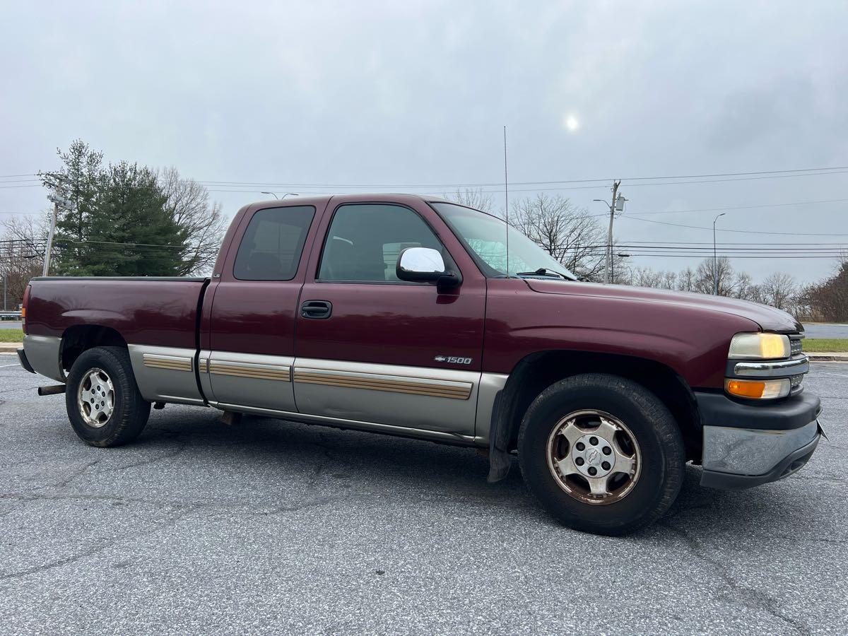 2001 Chevrolet Silverado LS 1500 RWD for $4500 in White Hall, MD | For ...