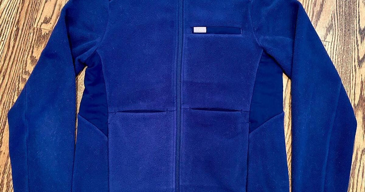 FIGS Fleece Jacket & Livingston Pants -XS/XSP for $25 in San Mateo, CA ...