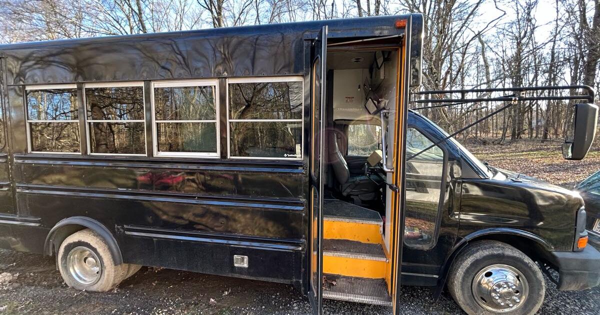 Mini—partridge family tour bus for $3500 in Hopewell, NJ | For Sale ...