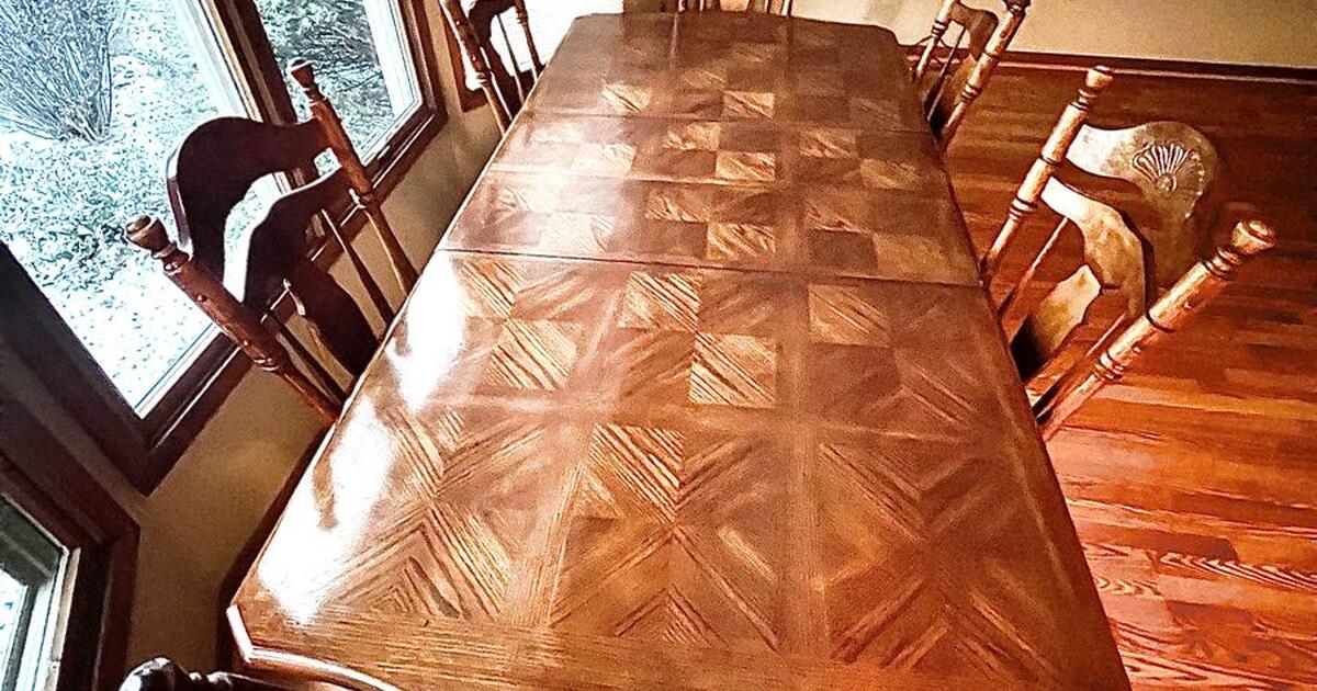 Custom-Genuine Hardwood 4-6 Seater Convertible Dining Set with Leather ...