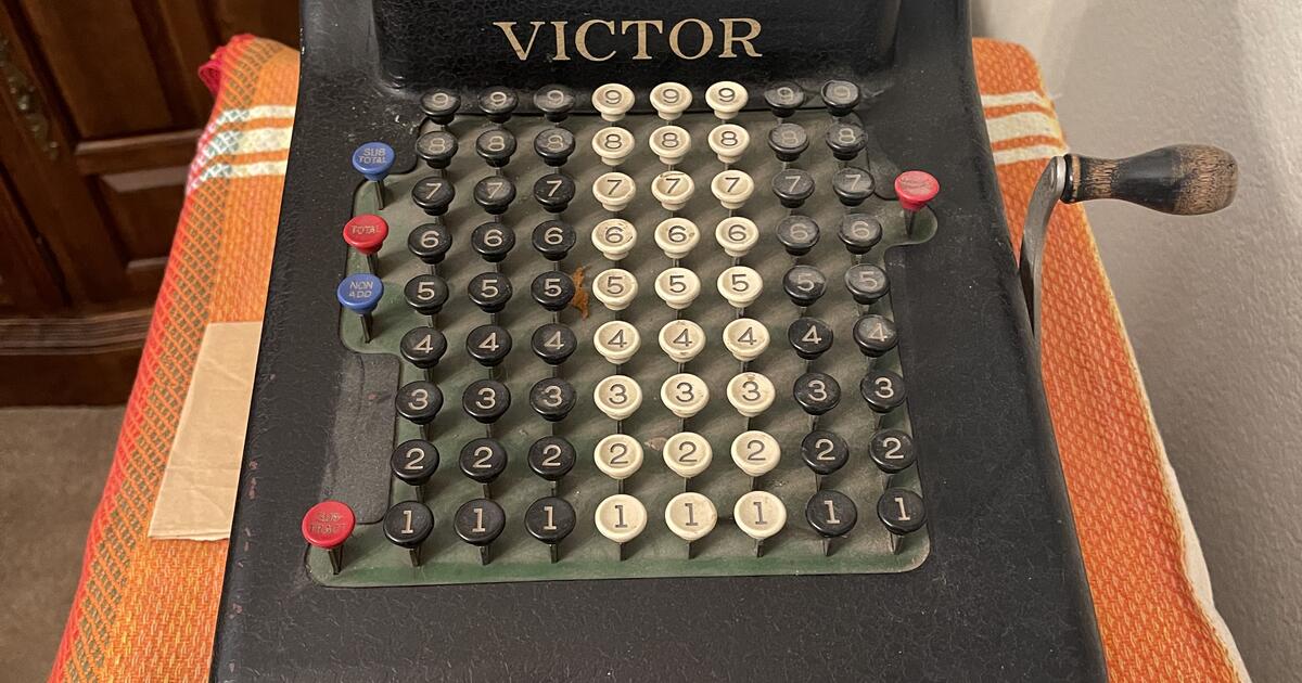 Antique Victor Comptometer machine for $30 in Morgan Hill, CA | For Sale & Free — Nextdoor