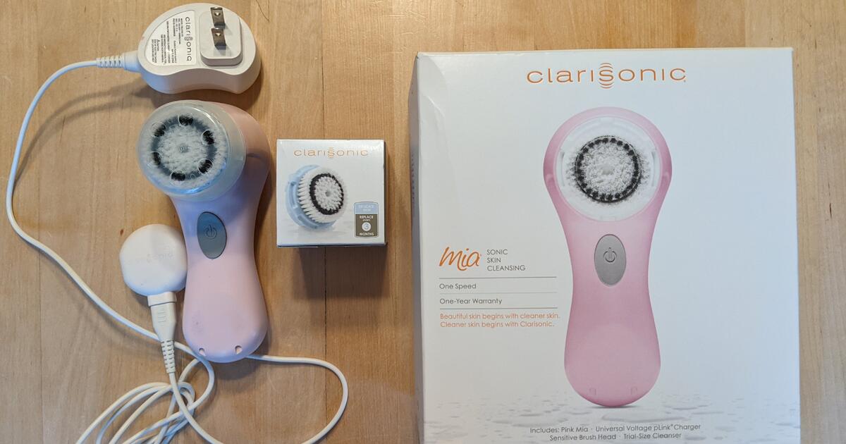 Clarisonic Mia Sonic Skin Cleansing System for $8 in Clemmons, NC | For ...