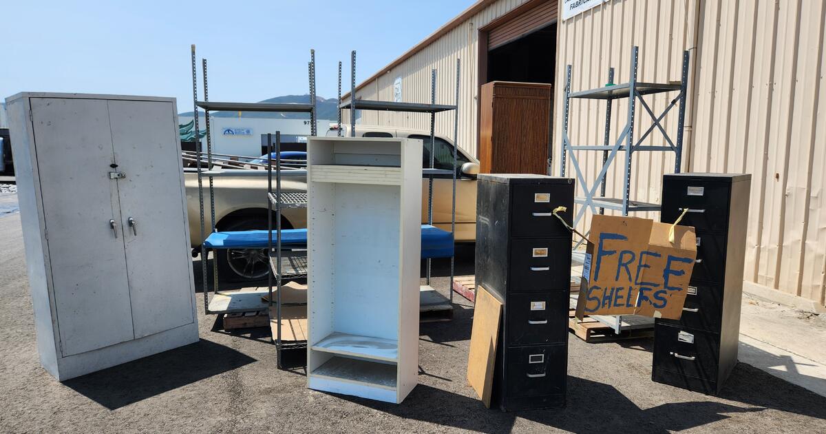 Free shelves for Free in Escondido, CA | For Sale & Free — Nextdoor