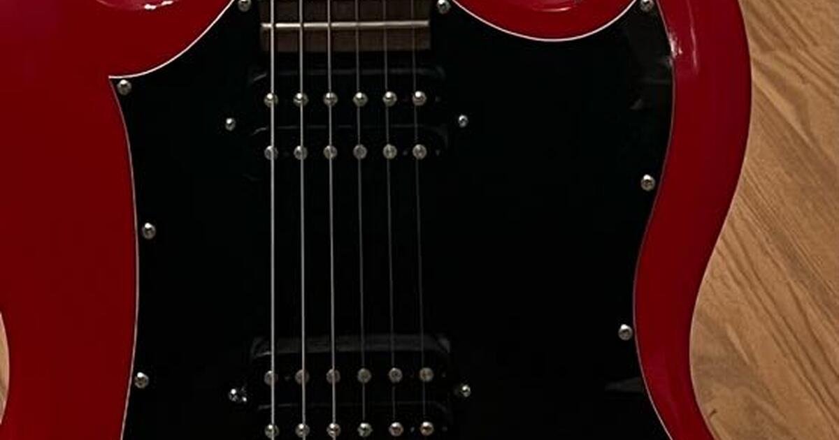 Epiphone Electric Guitar for $185 in Irmo, SC | For Sale & Free — Nextdoor