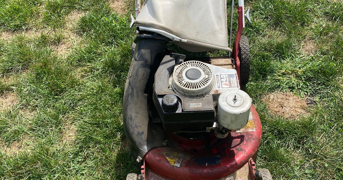 Snapper Hi-Vac Lawn Mower for $275 in Succasunna, NJ | For Sale & Free ...