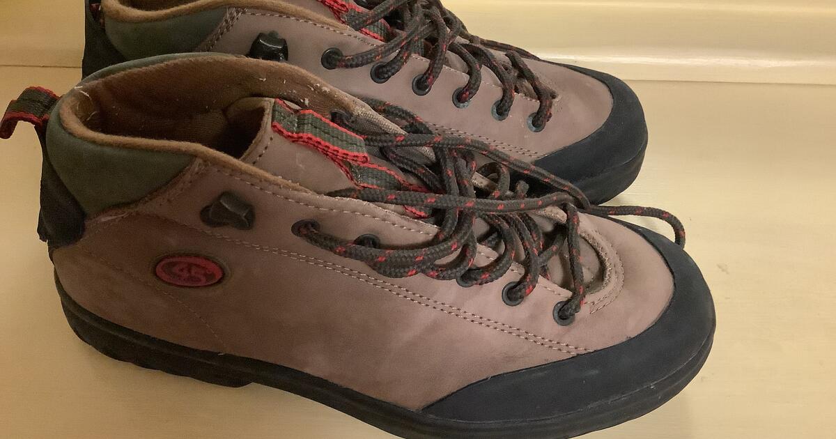 Merrill women’s Hiking Boots for $25 in Saratoga Springs, NY | For Sale ...