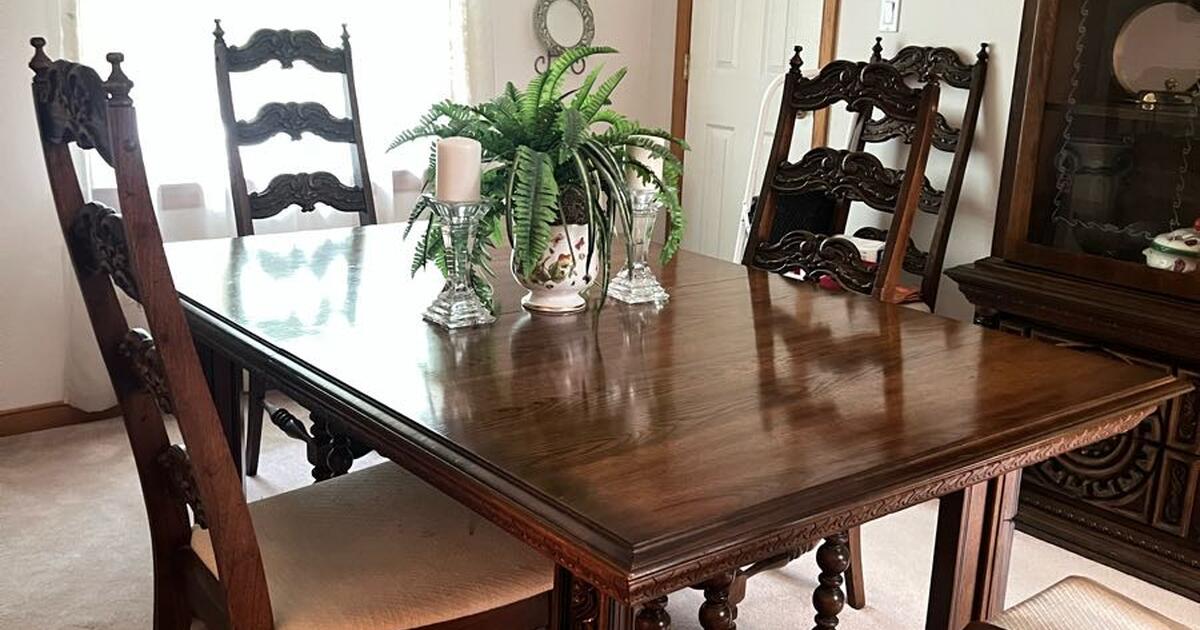 Unique Aztec Inspired Dining Room for $350 in New Kent, VA | For Sale ...