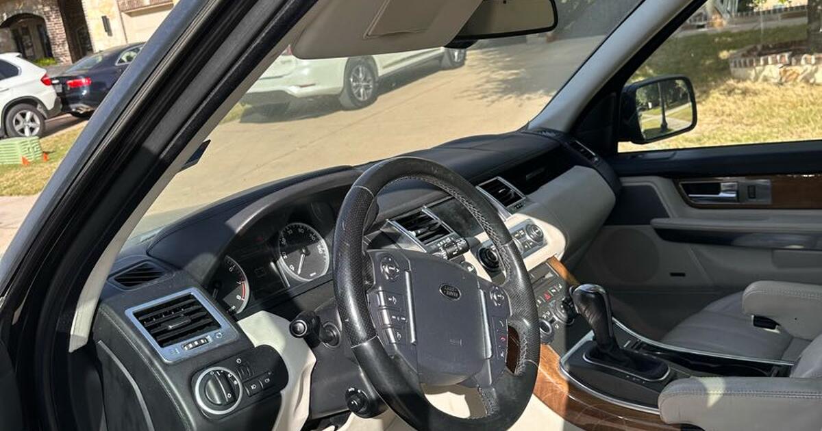 Range Rover 2010 less than 130k miles sold as it is in Grand Prairie ...