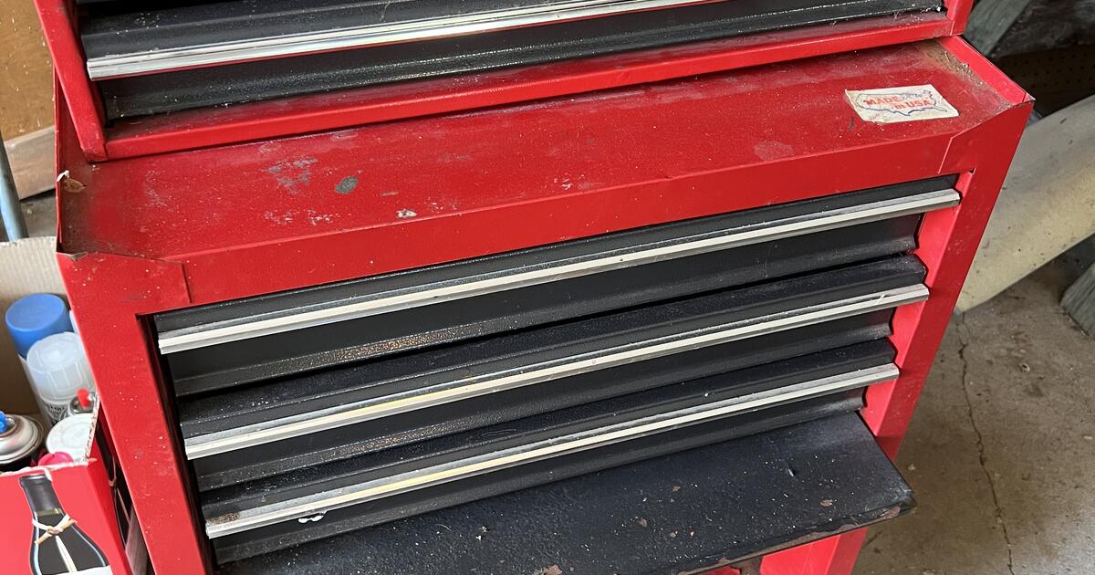 Medal tool box for $50 in Barrington, IL | For Sale & Free — Nextdoor