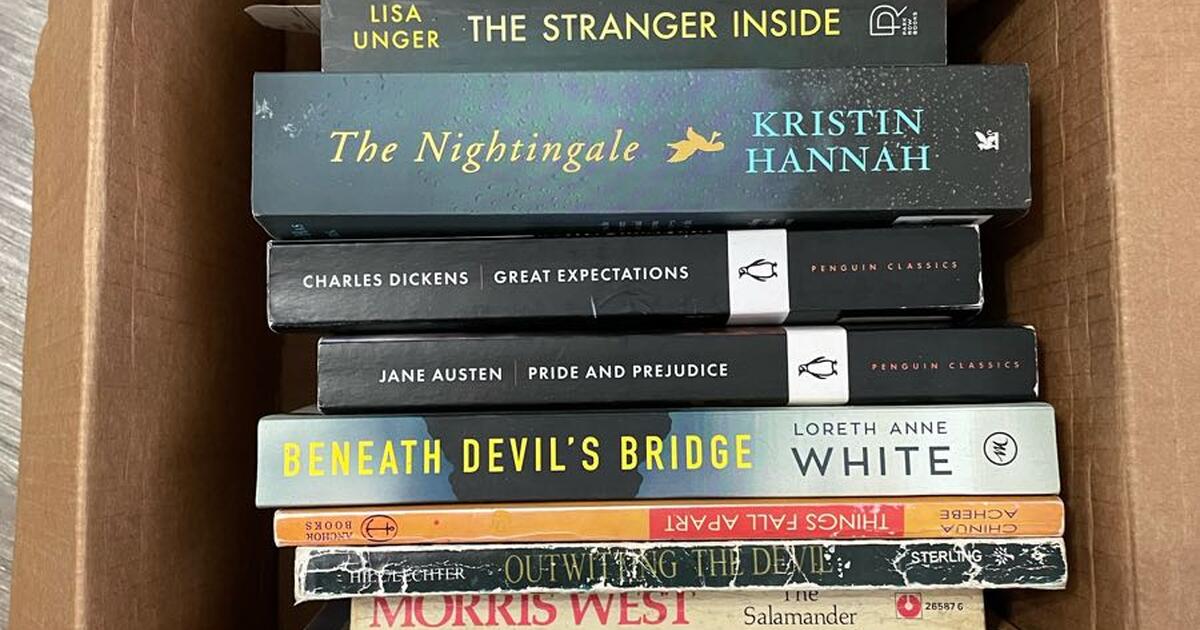 Give me books you don’t want! for Free in Dallas, TX | For Sale & Free ...