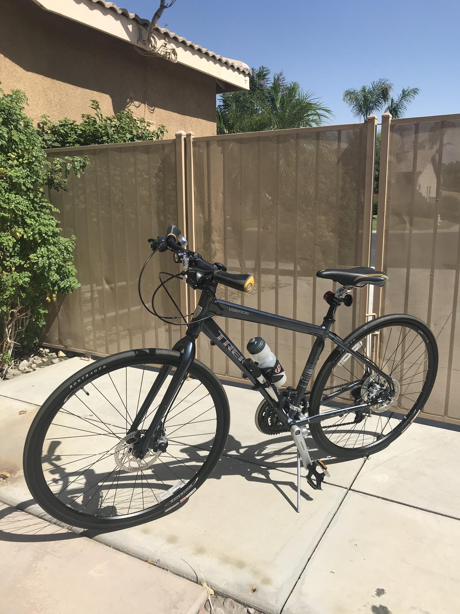 Trek Valencia 17.5 Bike for $280 in Indio, CA | For Sale & Free — Nextdoor