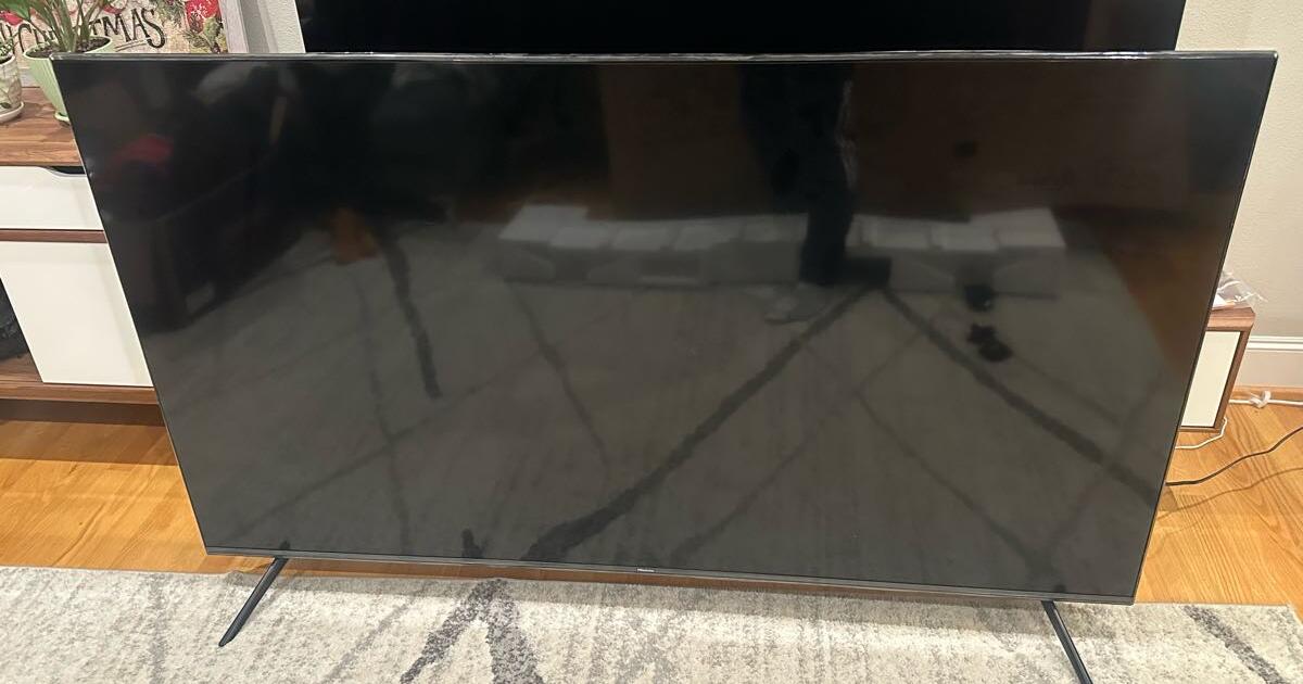 70 Inch LED TV for $15 in Bellevue, WA | For Sale & Free — Nextdoor