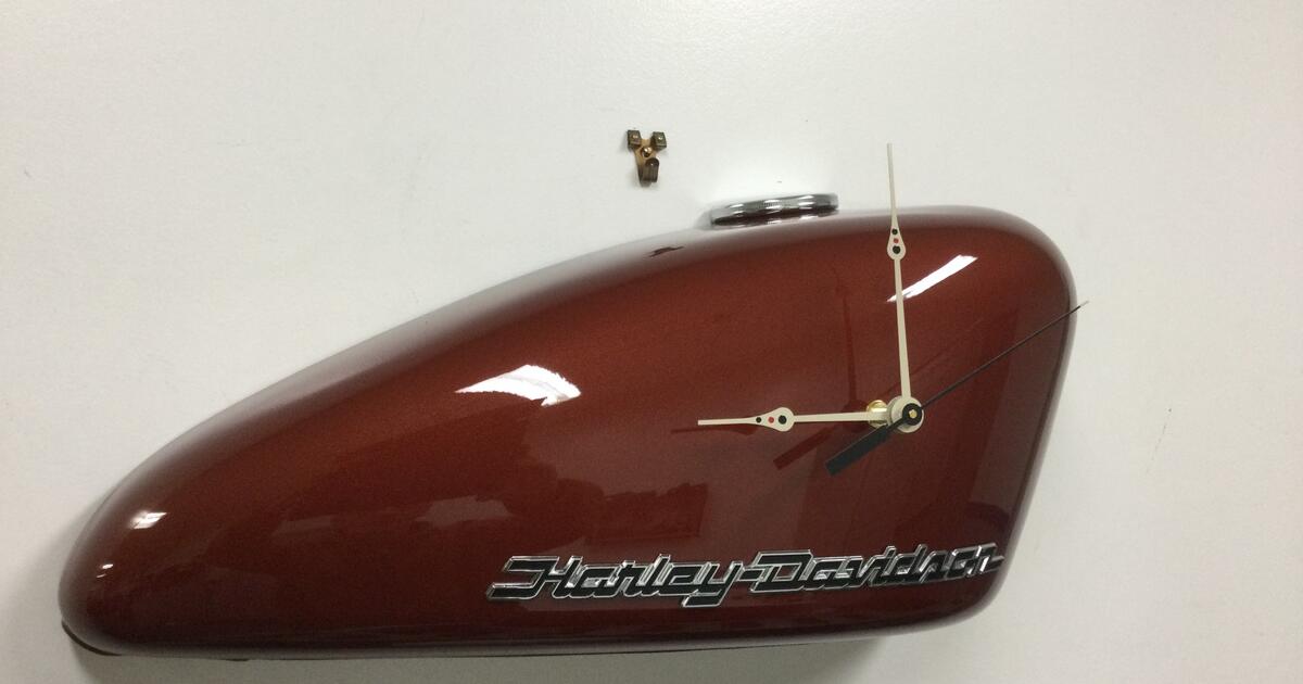 Harley gas tank clock for $250 in Lincolnshire, IL | For Sale & Free ...