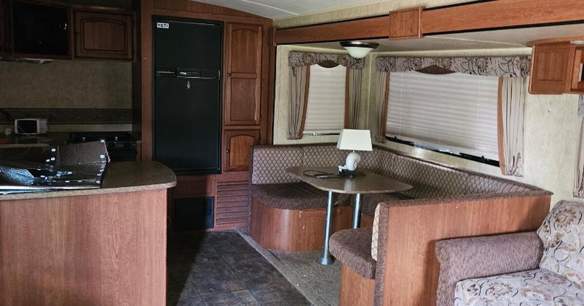 1 bedroom 1 bath 30 ft trailer with bump outs for rent. for $850 in ...