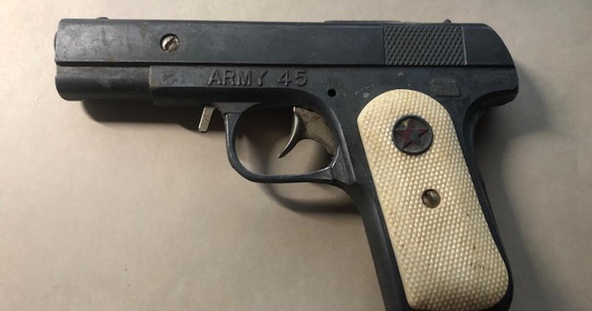 Vintage Hubley Army 45 Cap Gun, Model 1911 Colt Diecast Toy for $80 in ...
