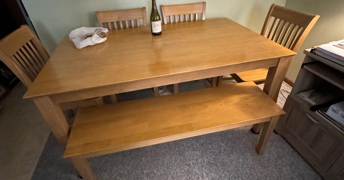 Wooden Dining Table Set for $150 in Ocala, FL | For Sale & Free — Nextdoor