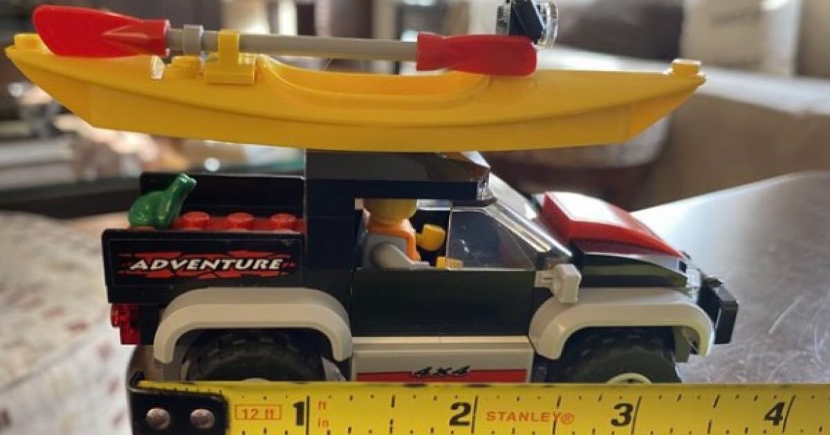 Lego Kayak Adventure Set for $10 in Aurora, IL | For Sale & Free — Nextdoor
