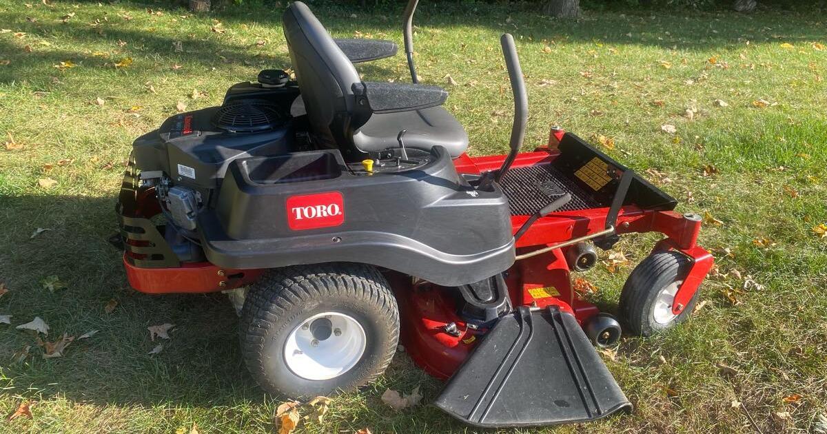 Toro zero turn for $1400 in Delaware, OH | For Sale & Free — Nextdoor