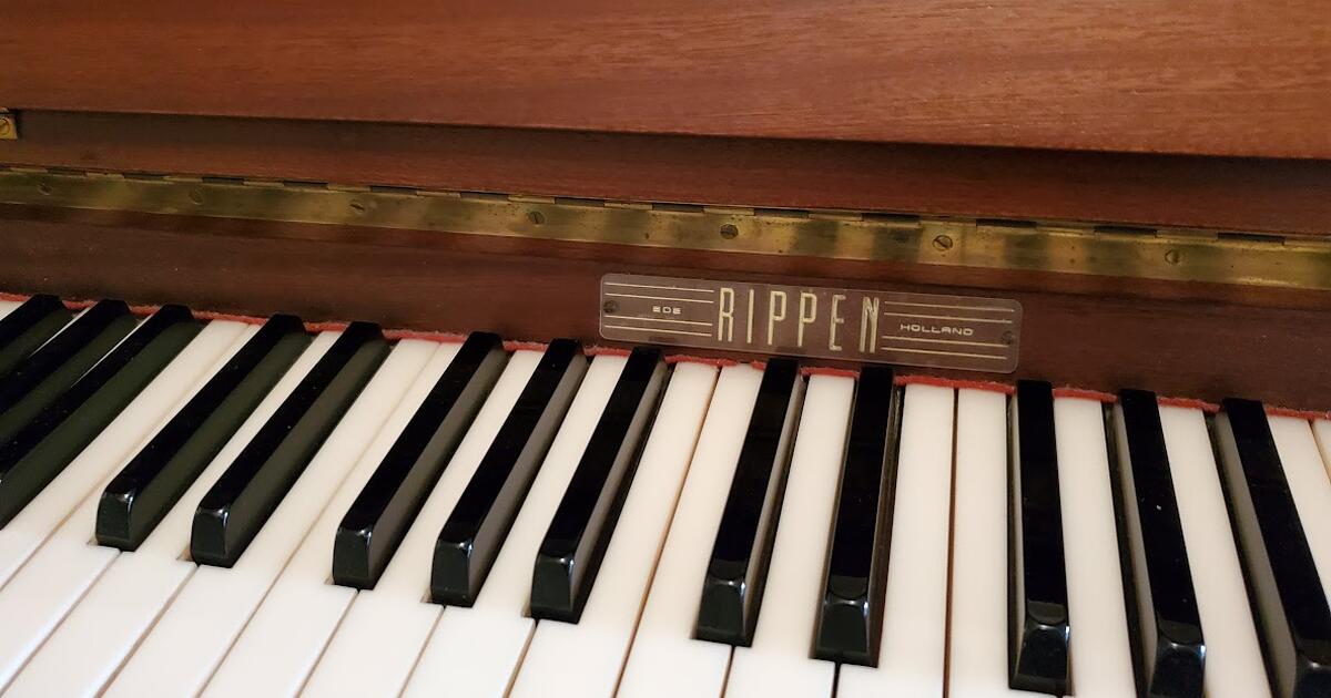 European Made RIPPEN Piano - Upright for $500 in Westlake Village, CA ...