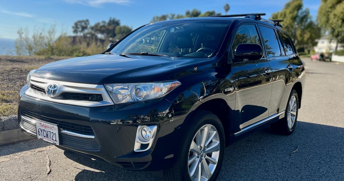 2013 Toyota Highlander Hybrid AWD - clean and loaded for $22000 in ...