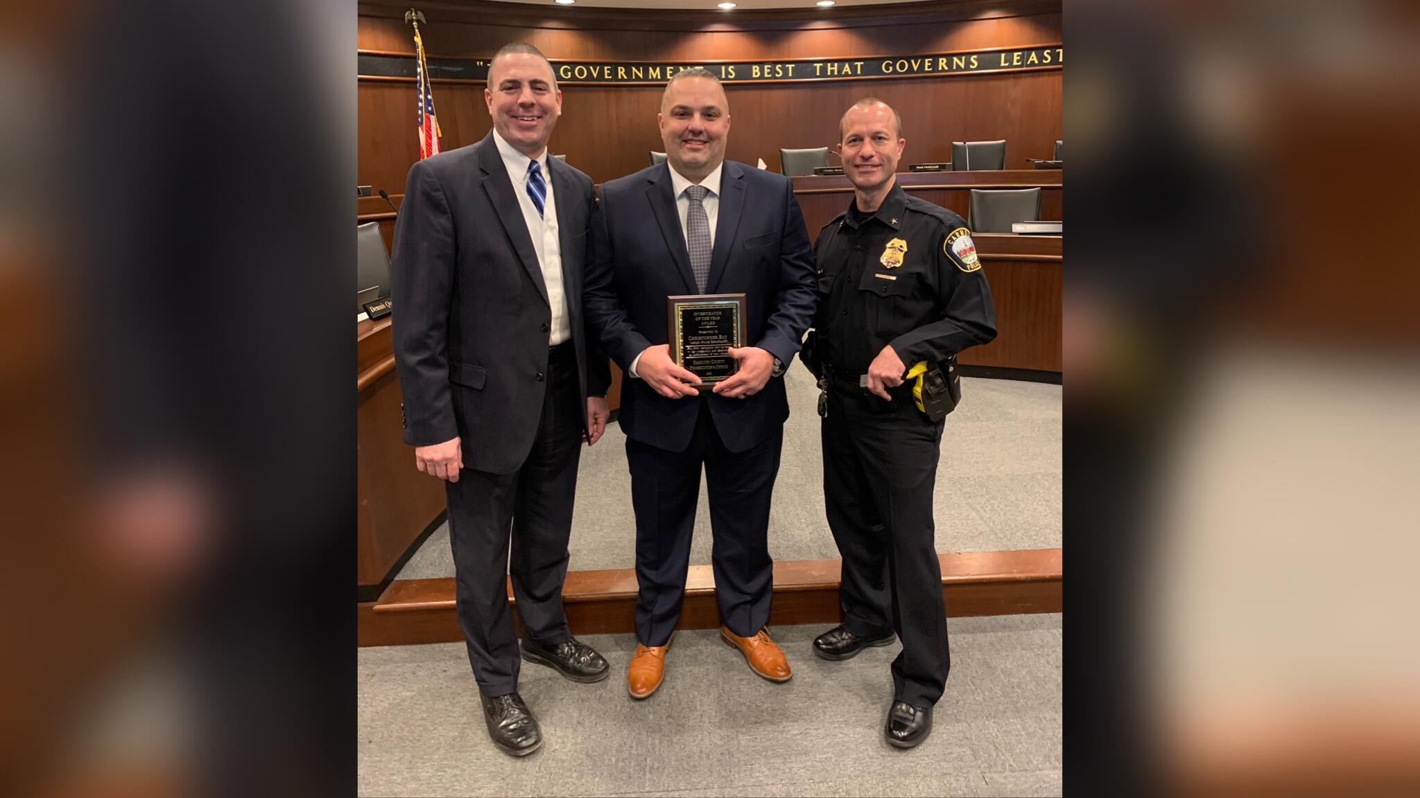 CPD Detective Receives Award from Hamilton County Prosecutor’s Office ...