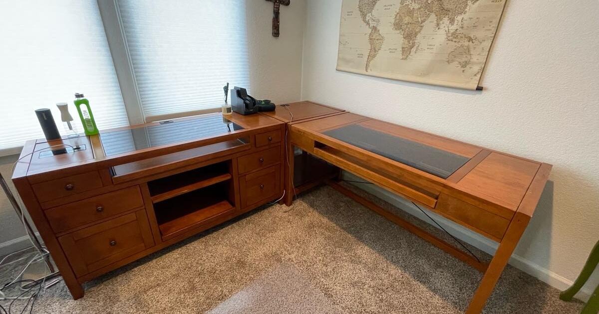 Large Wood Desk for Free in Englewood, CO | For Sale & Free — Nextdoor
