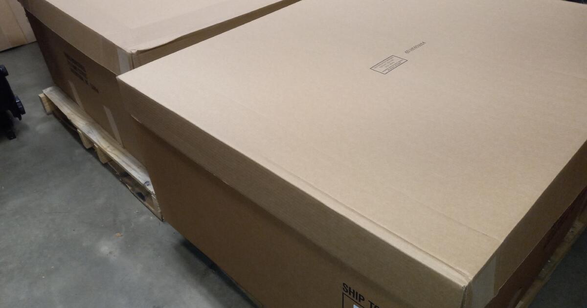 Gaylords with Pallets and Corrugated Cartons for Free in Palmdale, CA ...