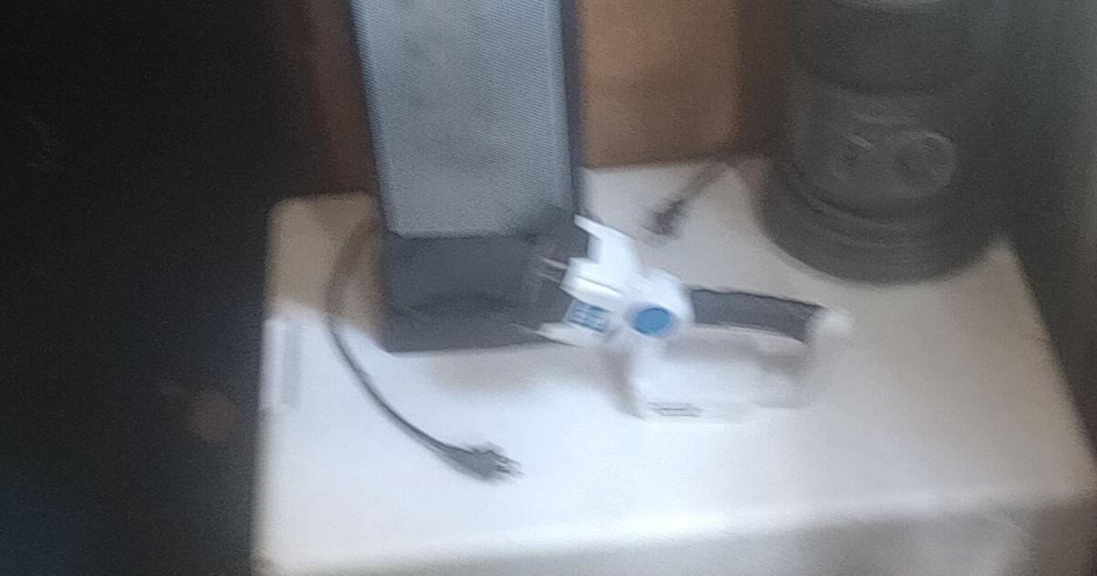 2 Space Heaters And A 600 Lumen Hart Flashlight For $40 And I Have The ...