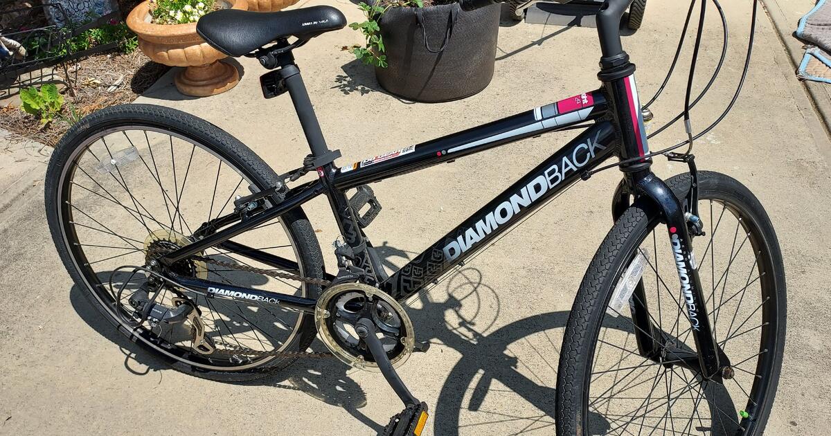 Diamondback Insight youth 24 inch 14 Speed Mountain Bike with Allen ...