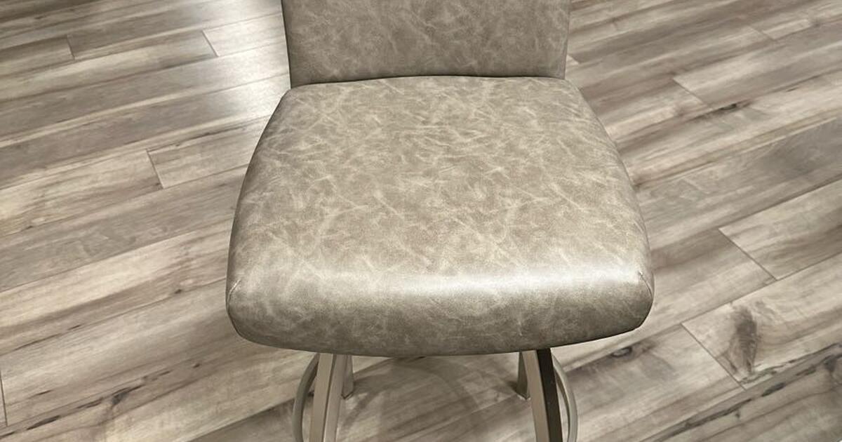 4 Counter height bar stools. 200 ea. or 4 for 750.00 for $200 in ...