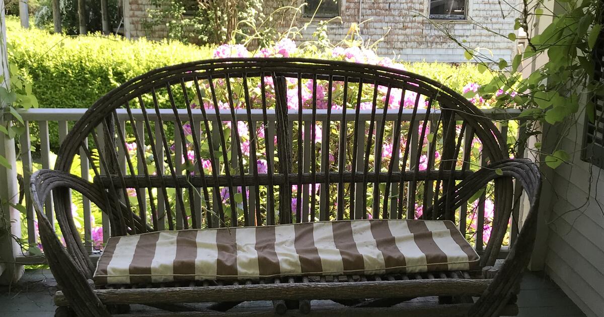 Willow Bench for $350 in Bennington, VT | Finds — Nextdoor