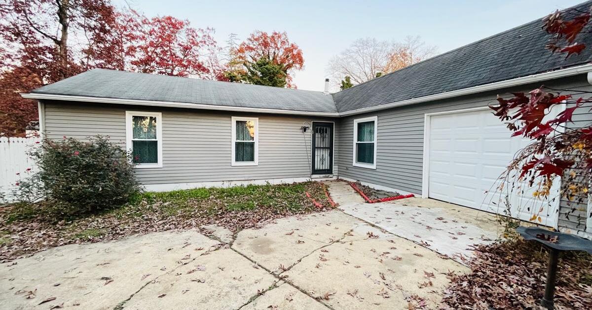 3 Beds 1.5 Baths House for $279900 in Williamstown, NJ | For Sale ...
